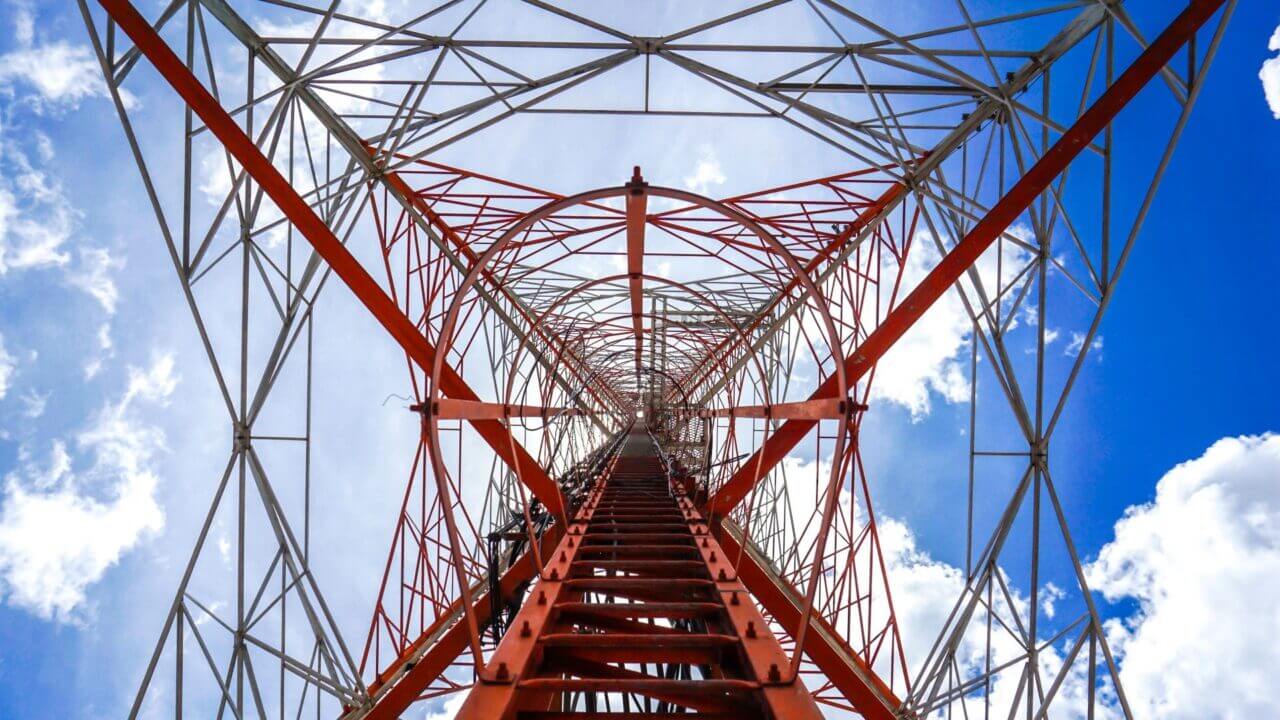Torres de telecomunicaciones: tipos y usos